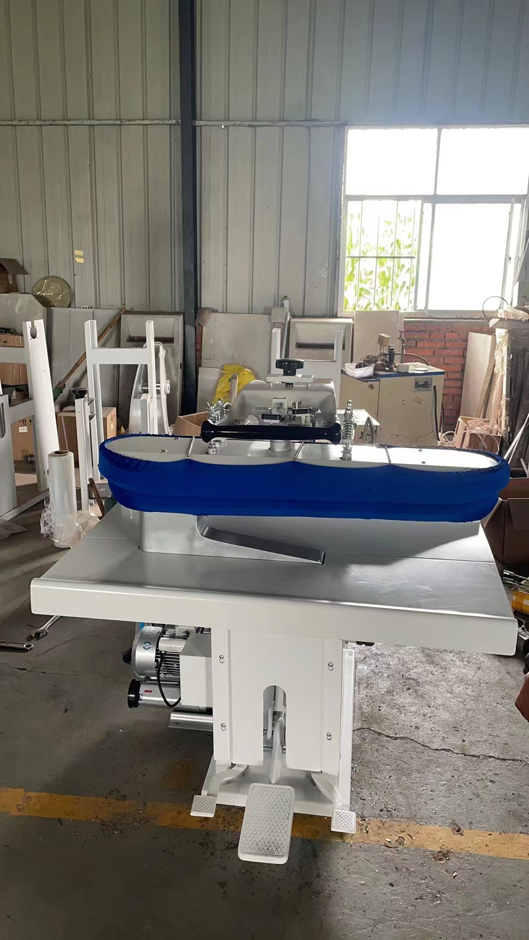 Handle Control Laundry Steam Pressing Machine Manufacture from China ...