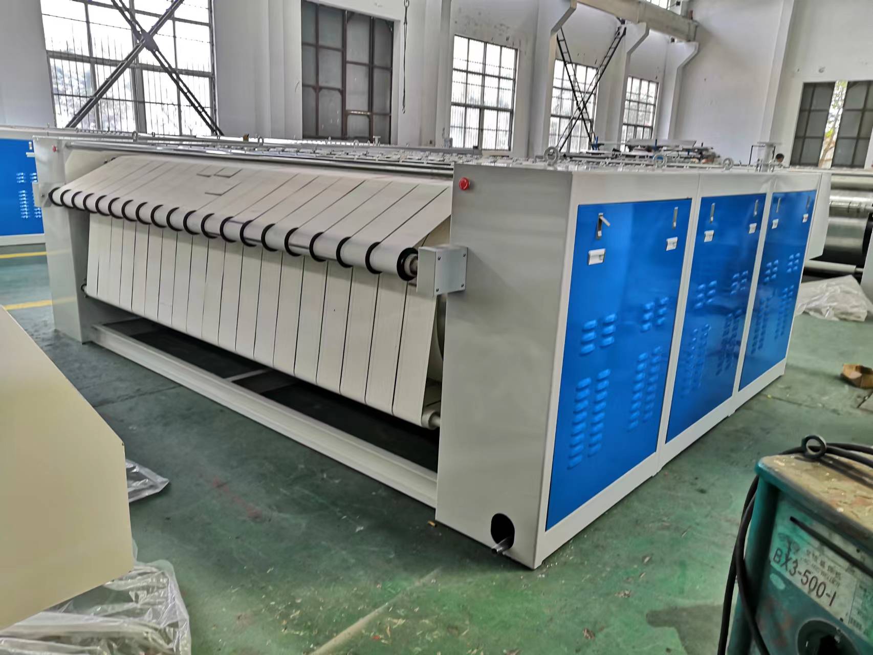 Gas Type Industrial Ironer from China manufacturer - Laundry Washing ...